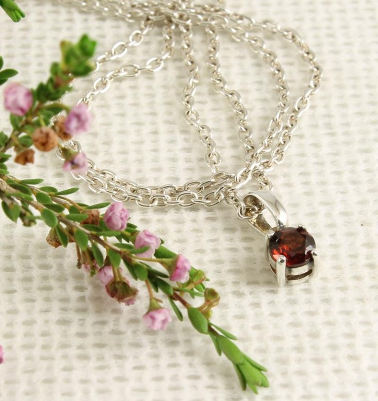 Garnet Small Faceted Pendant & Chain - Cybelle