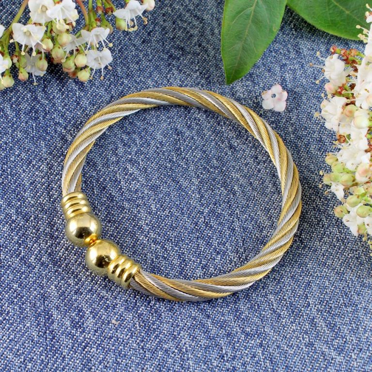 Classic Flexible Twisted-Cable Cuff - Cybelle